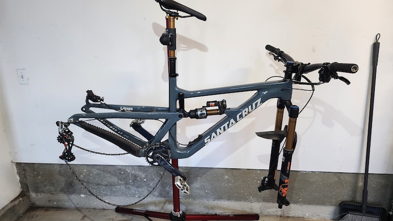 2019 Santa Cruz Hightower LT CC (FRAME ONLY)(OBO) For Sale