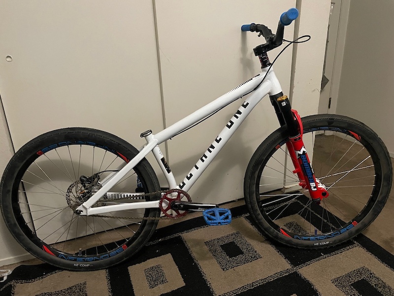 2022 Octane Zirrus One DJ frame and Bomber DJ fork For Sale