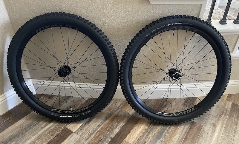 2021 Roval Downhill 27.5” Wheels, Hubs, & Tires For Sale