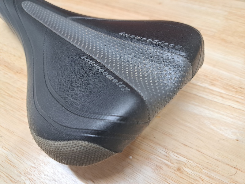 Specialized Saddle Format 143 Body Geometry For Sale