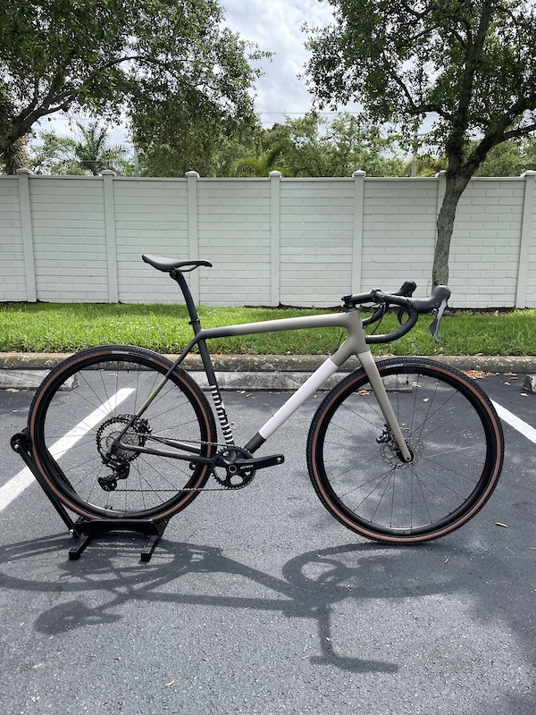 2024 Specialized Crux Comp 56cm SHIMANO GRX DT SWISS For Sale