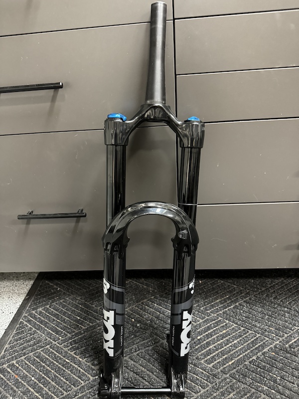 2023 Fox 38 Performance 29” 170mm new take off For Sale