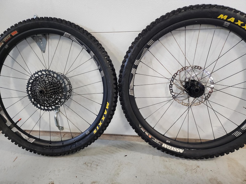 2021 ethirteen LG1 RACE CARBON ENDURO WHEELS For Sale