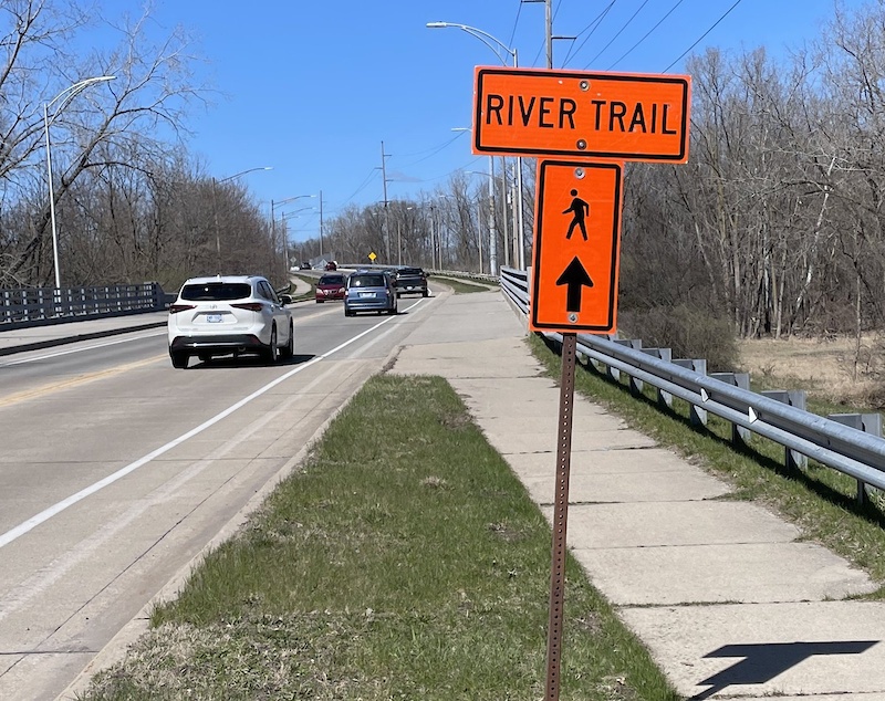 Westbound Construction Alternate Route Multi Trail - Lansing