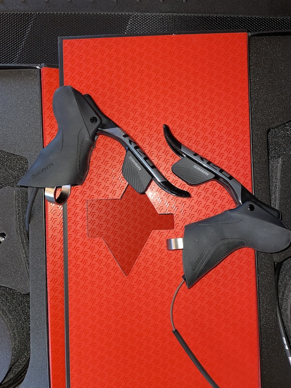 2023 SRAM red eTap AXS shifters For Sale