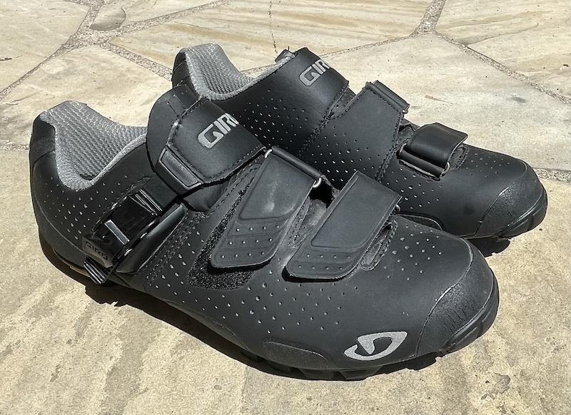 2022 Giro clipless (brand new) For Sale