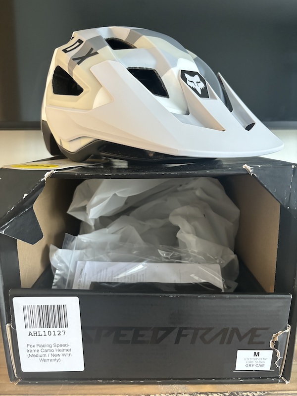 Fox Racing Speedframe Helmet Medium For Sale