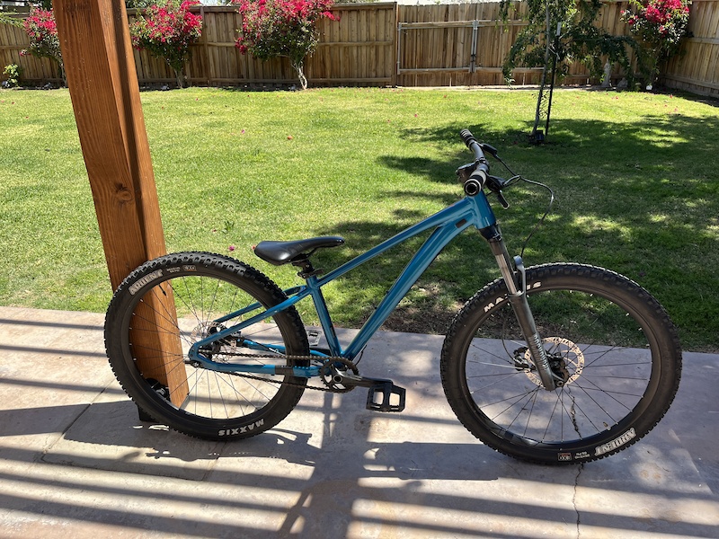 2023 Giant STP SS For Sale