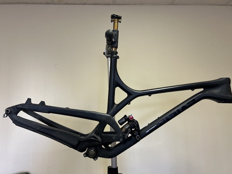 2019 Evil Offering XL frame, shock, seatpost For Sale