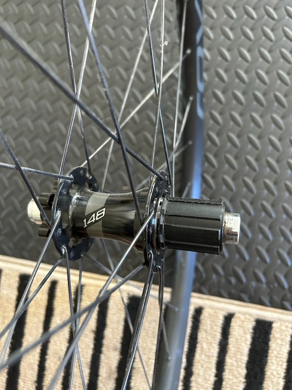 2020 Specialized Roval 148 x 12 28h Rear hub For Sale