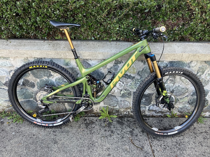 2021 Pivot Switchblade For Sale