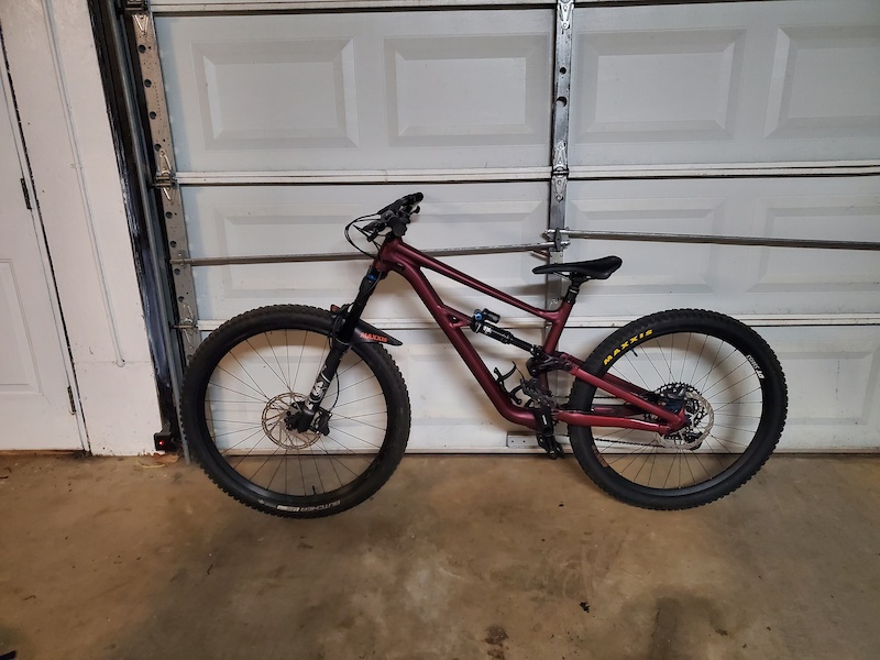 2022 Specialized Status 160 For Sale