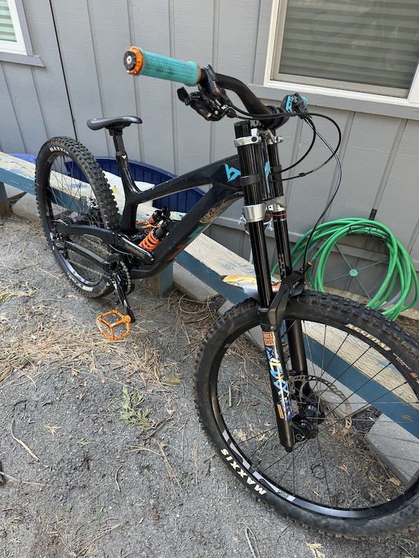 2023 YT Tues custom Iron Maiden bike For Sale