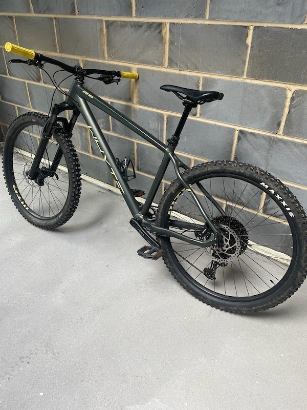 2022 Whyte 805 V4 Medium For Sale