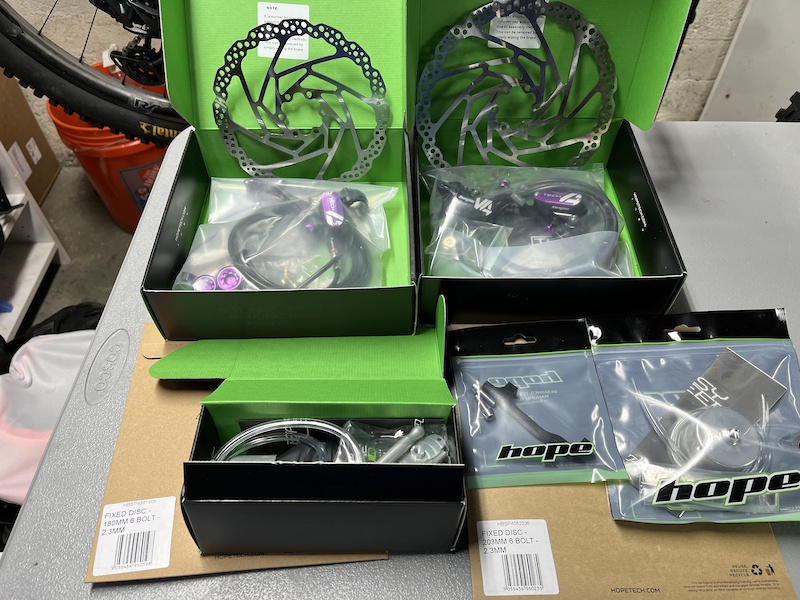 2023 Hope Tech V4 brake set w/rotors and bleed kit For Sale