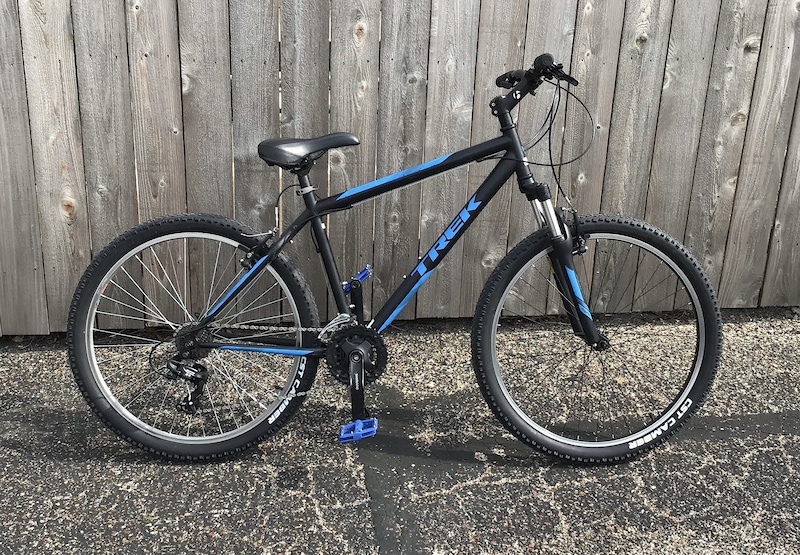 Texas Pickup Trek 820 18” Waco For Sale