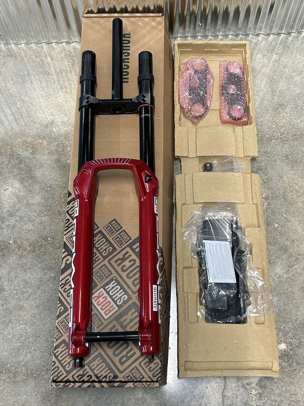 2024 RockShox BoXXer Ultimate 27.5 Red Free Shipping For Sale
