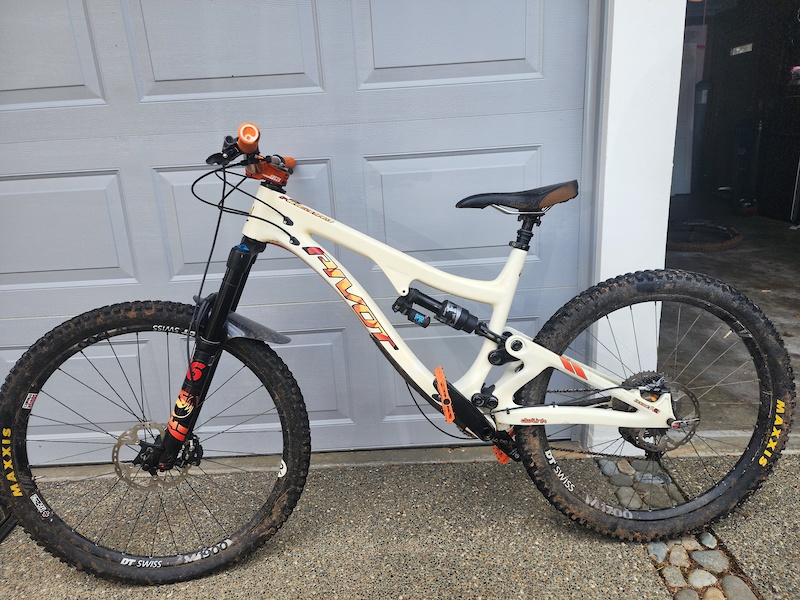 2017 Pivot Firebird For Sale