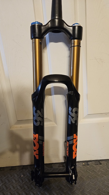 Fox 36 Van Factory FIT RC2 For Sale