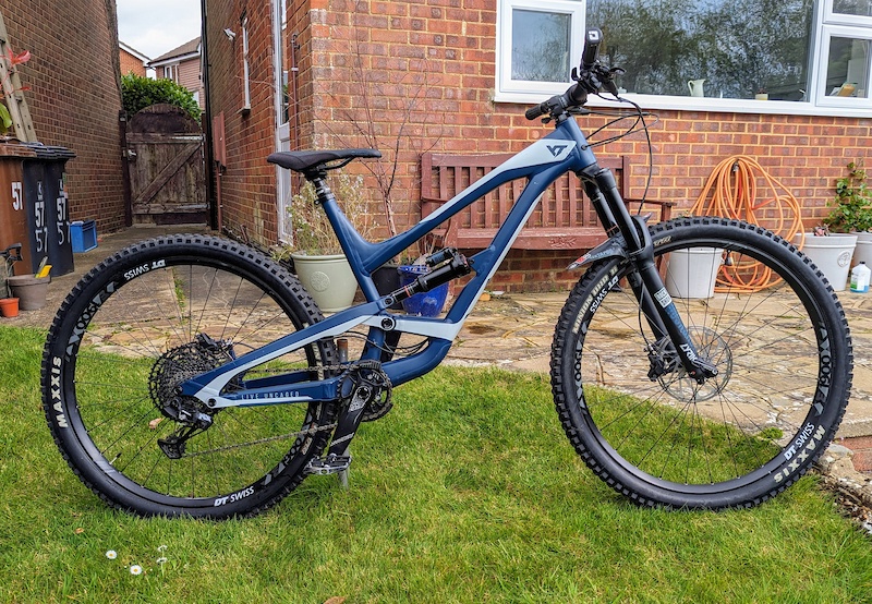 2019 YT Capra 29” AL Base For Sale