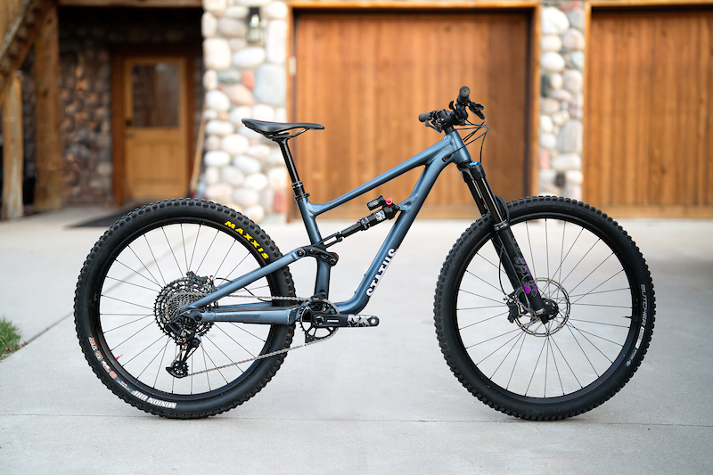 2021 Specialized Status 140 Mountain Bike Size S1 XS For Sale