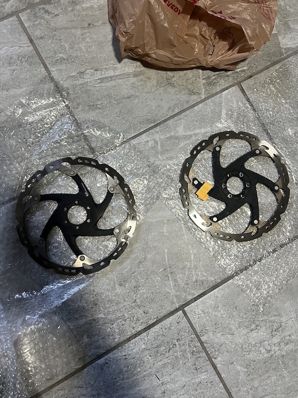 Shimano SM-RT86 203mm rotors For Sale