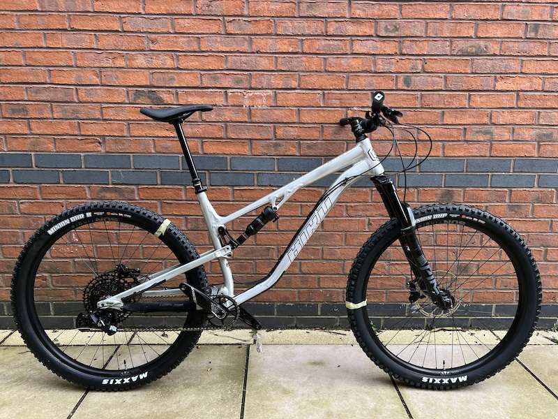2021 Bird Aether 9 XL Gloss Raw - mostly new parts For Sale