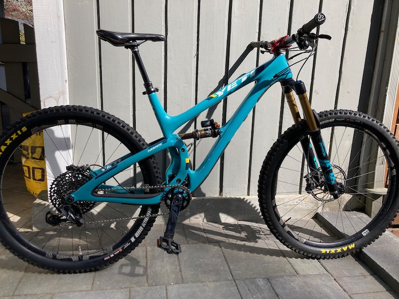 2018 Yeti SB5.5 Turq, size L For Sale