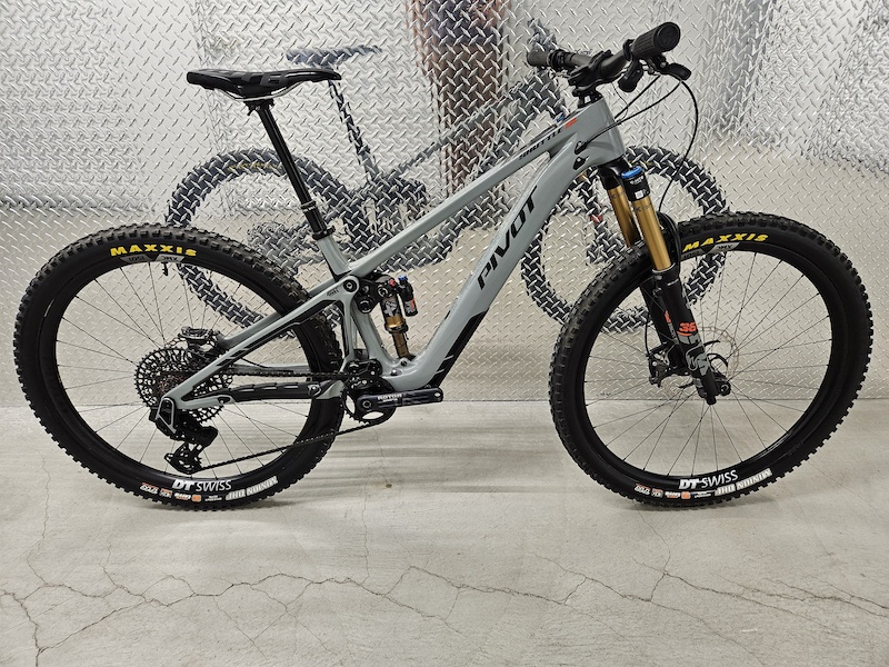 2024 Pivot Shuttle SL XO XTR Medium For Sale