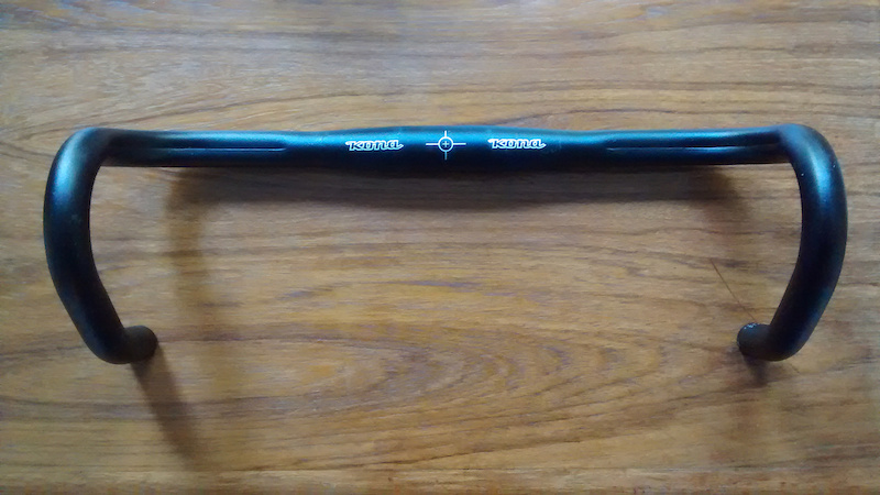Kona Ergonomic Aluminum Drop Handlebars 42 cn c-c For Sale