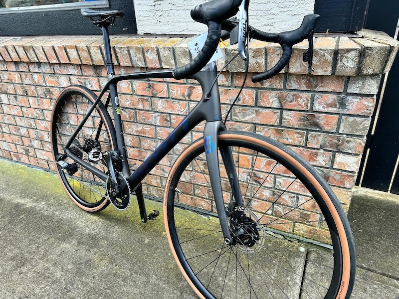 2021 Scott Addict SE disc For Sale