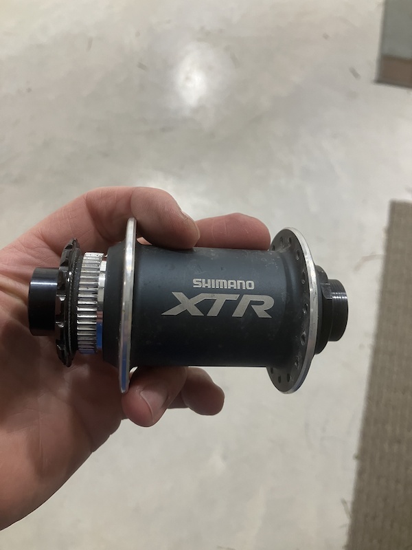 2016 XTR Spline DH 32 hole front hub HB-M976 For Sale