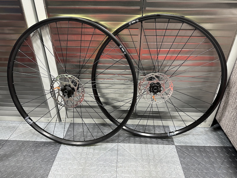 2024 WTB i25 29"Boost Spacing Shimano Rotors tubeless For Sale