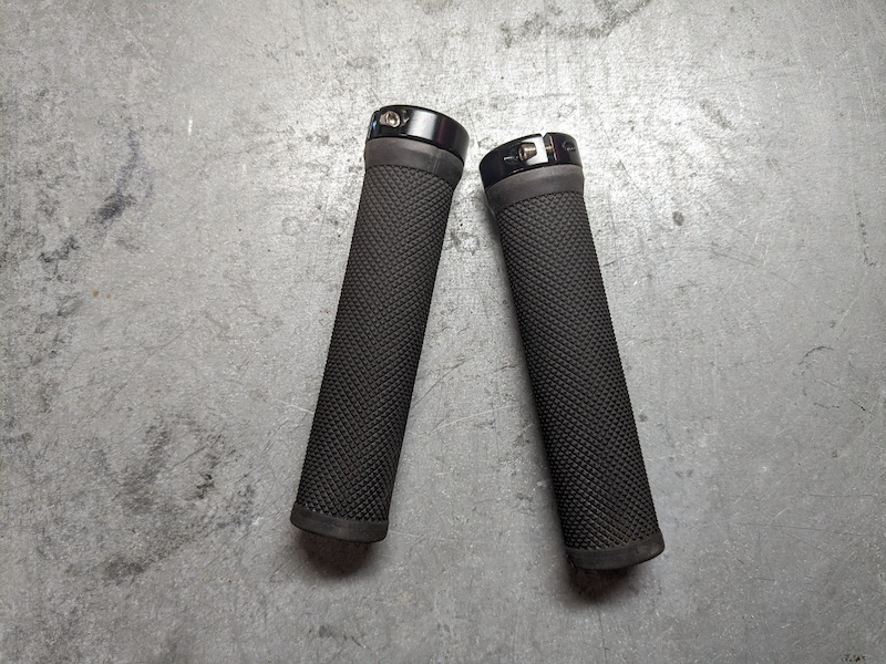 2020 O.E. Salsa File Tread Lock-On For Sale