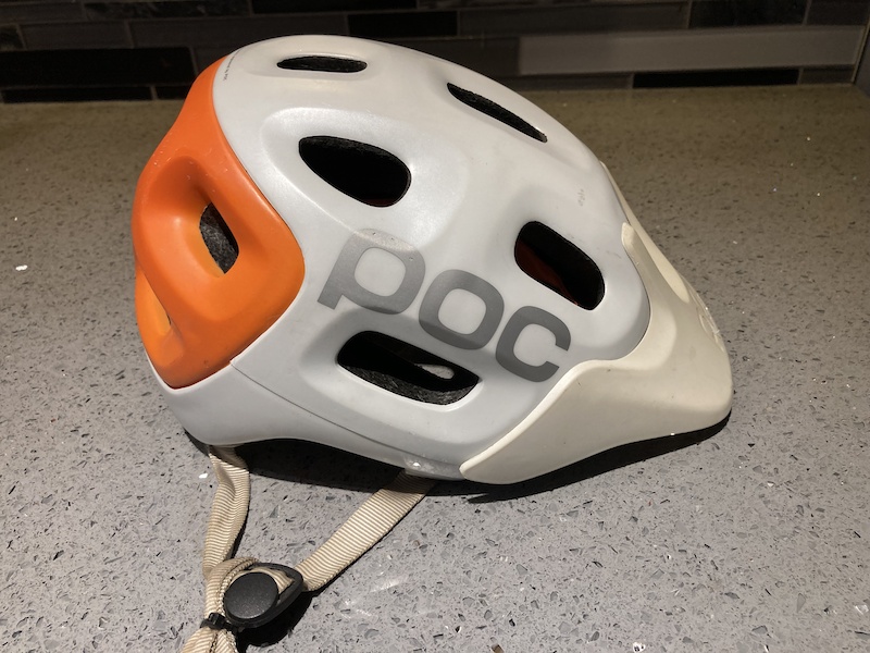 2022 Kids 6-8yrs POC helmet + Chromag/Dakine riding kit For Sale