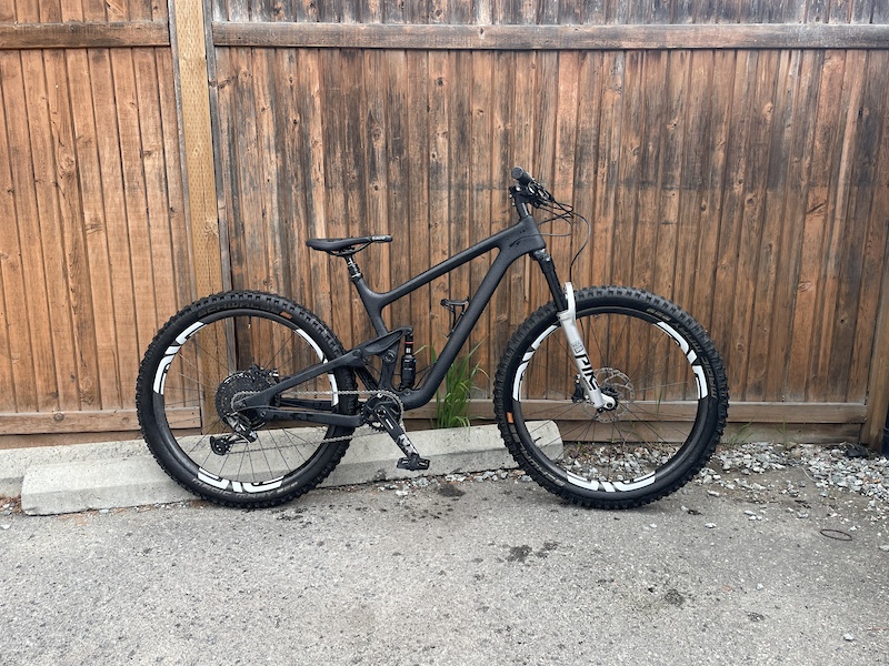 2022 Medium Carbon Trail Bike (ICAN, unbranded) For Sale