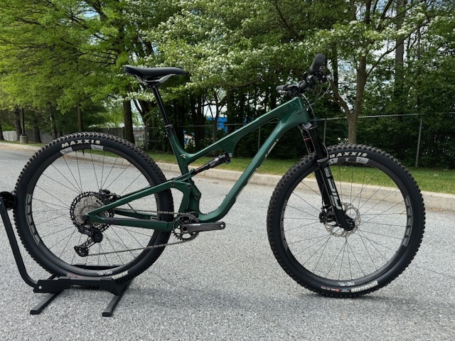 2023 Revel Ranger V1 Green Large XT/SID For Sale