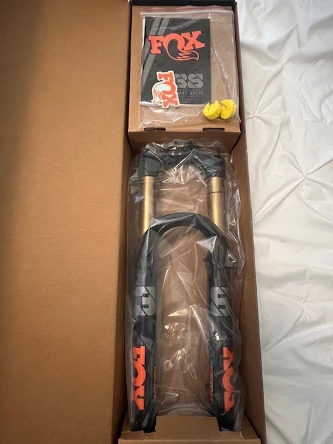 2022 Fox 38 Factory 160/180 44 offset Grip2 For Sale