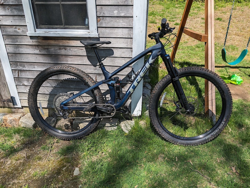 2022 Trek Fuel EX 9.7 SLX/XT 29 Carbon Blue Smoke (Medium) For Sale