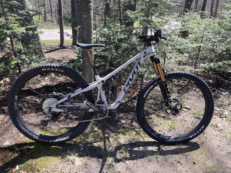 2021 Pivot Switchblade pro xt/xtr livevalve XS For Sale