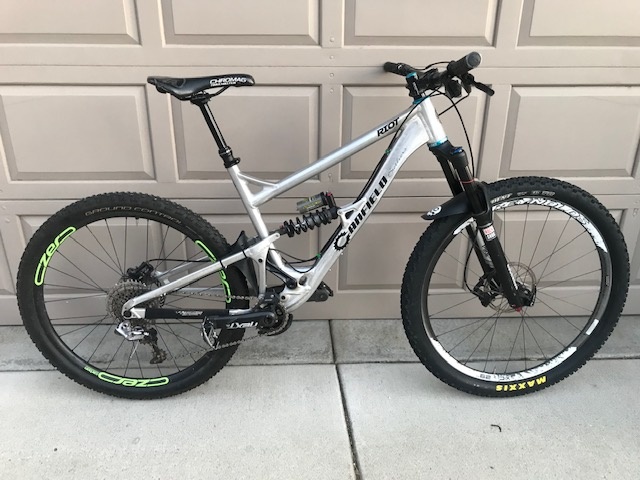 2016 Canfield Riot (Toir) w/ carbon wheels (Mullet) For Sale