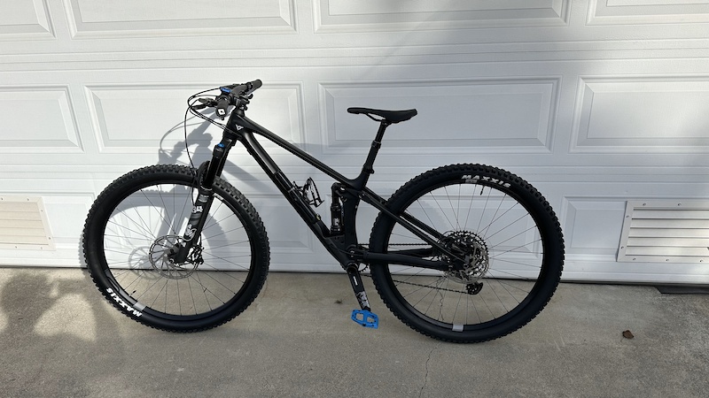 2023 YT Izzo Core 2 - SMALL For Sale