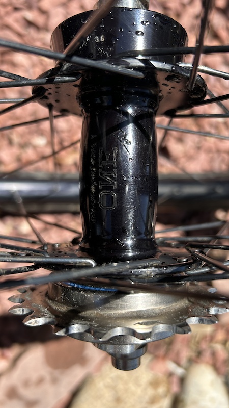 White industries ENO eccentric single speed wheel For Sale