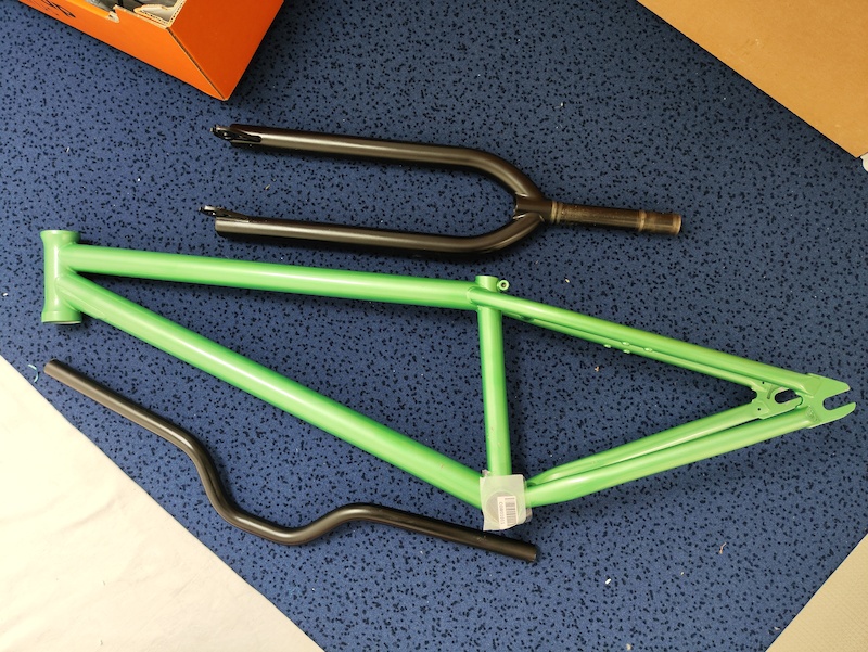 2008 24" NS Capital Frame / RNS Forks / District Bars For Sale