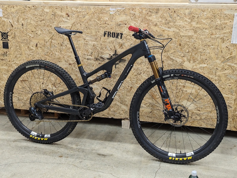 2021 Revel Ranger V1 Medium, XX1 AXS, Fox Factory, i9 Hydra For Sale