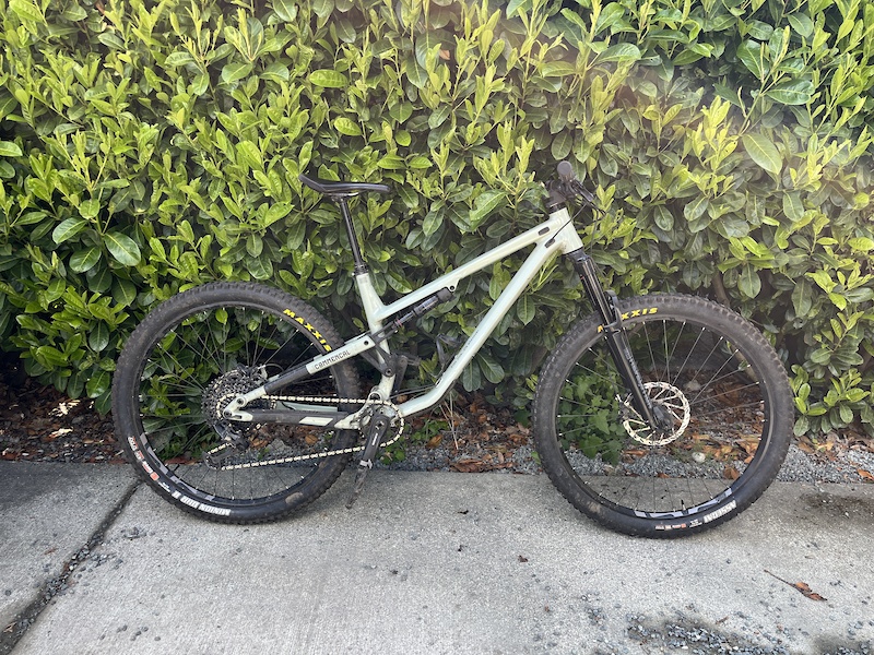 2022 Commencal Meta TR V4 For Sale