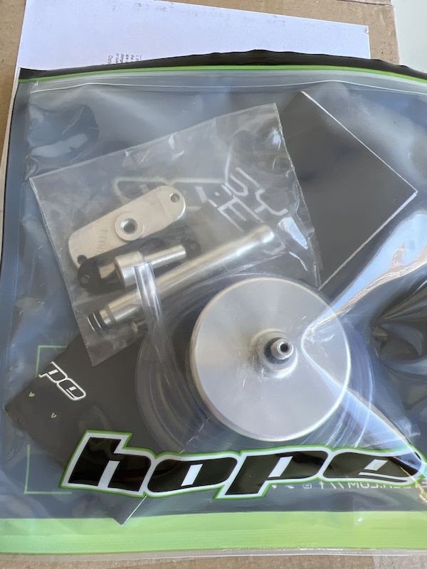 Hope Tech 3 brake bleed kit For Sale