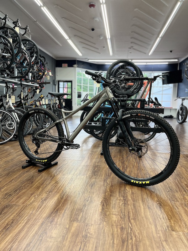 2024 Banshee Enigma - Like new! For Sale