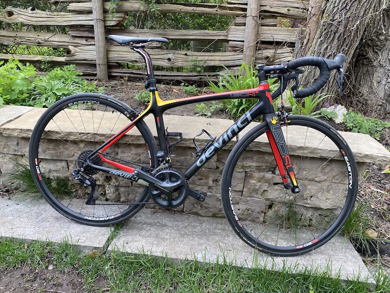 2014 Devinci Leo SL Carbon Road Bike For Sale