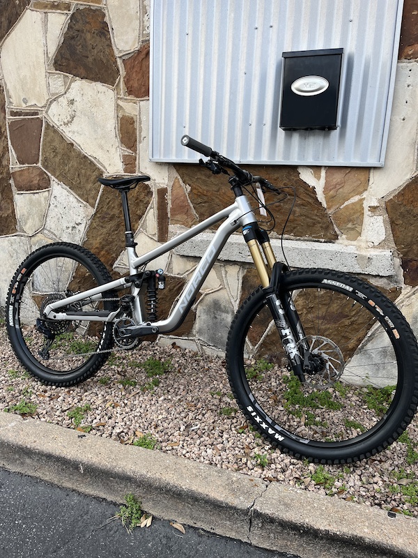 2023 Norco Shore 1 medium For Sale